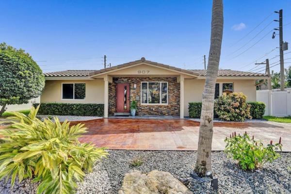 Hollywood Villa Close To The Beach W/heated Pool - Broward County, FL