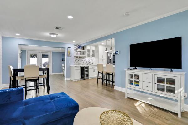 Leisure In Largo - Clearwater Beach, FL