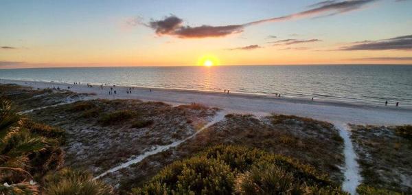 Pier House - Indian Rocks Beach, FL