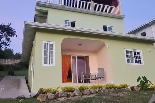 The Den & Deck - Saint Lucia