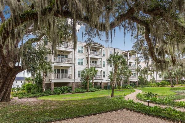 The Villas At Gascoigne - 117 Gascoigne Ave, #305 - Jekyll Island, GA