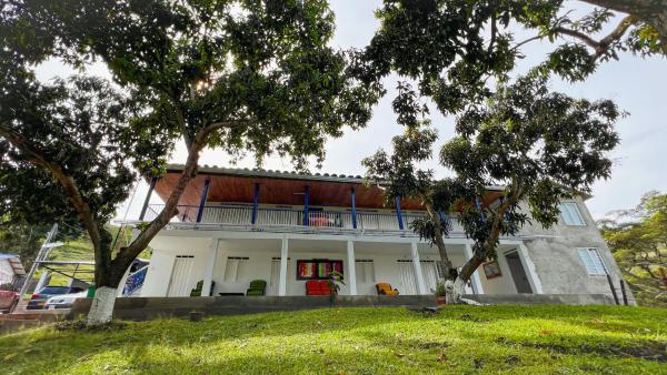 Hotel Mira Cruz Toro Valle - Choco