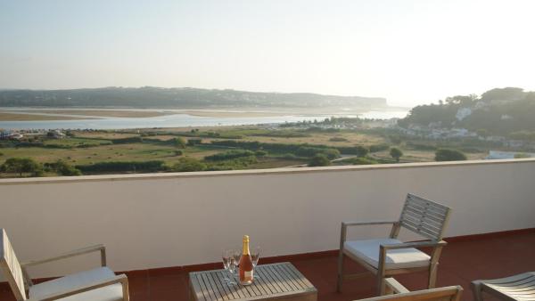 Casa Feliz Obidos Lagoon And Sea View - Foz do Arelho