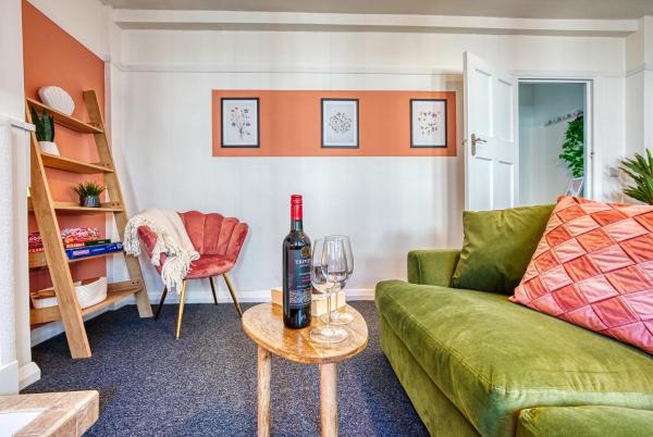 Brewery Loft - 3 Bedroom Bright Spacious Apartment In The Centre Of Town, Wifi, Netflix - Cirencester
