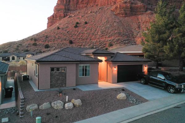 Searchers Hideaway At Kabab - New West Properties - Kanab, UT