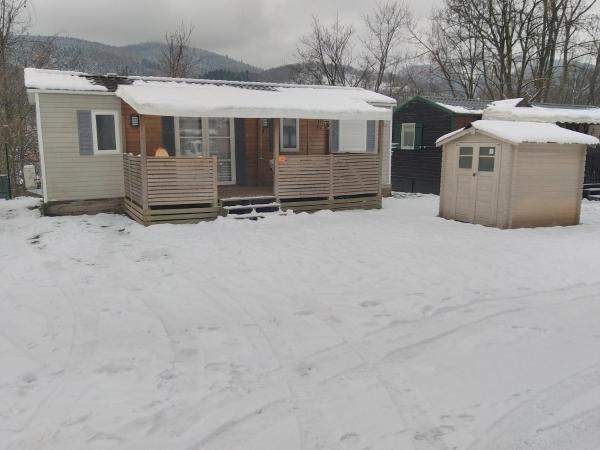 Grand Mobil Home 6 Personnes Climatisé Avec 3 Chambres Et 2 Salles De Bains à Munster En Alsace - Orbey
