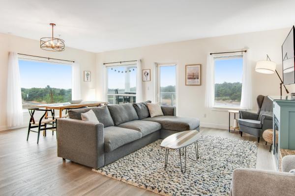 Calm At The Coast - Westport