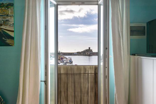 Appartamento Per 4 Sul Mare A Rio Marina, Elba - Rio