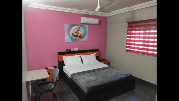 Room In Guest Room - Royal Blue Guest House Bar - Togo