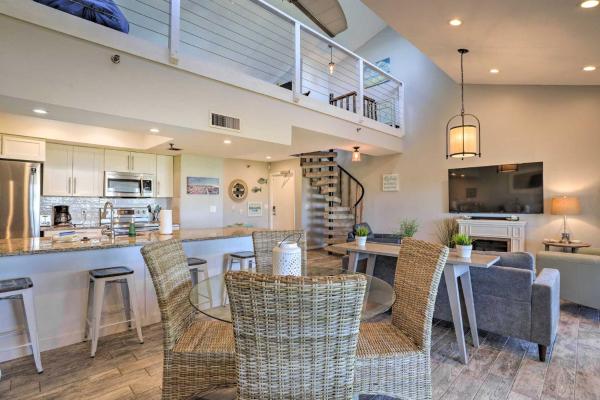 Walk To Beach Condo With Pool In Indian Shores! - Redington Beach, FL