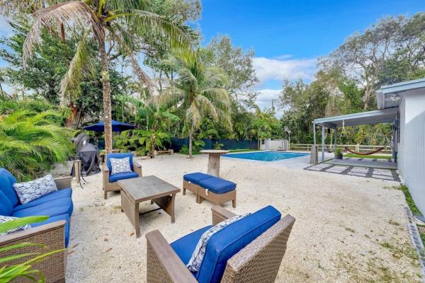 Farmhouse Miami - Florida Keys, FL