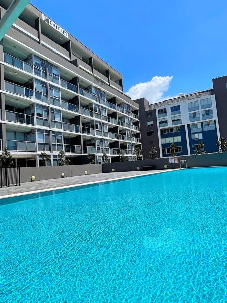 Aqua 306 Poolside Luxury Apartment , Honeysuckle, Newcastle Free Parking - Merewether