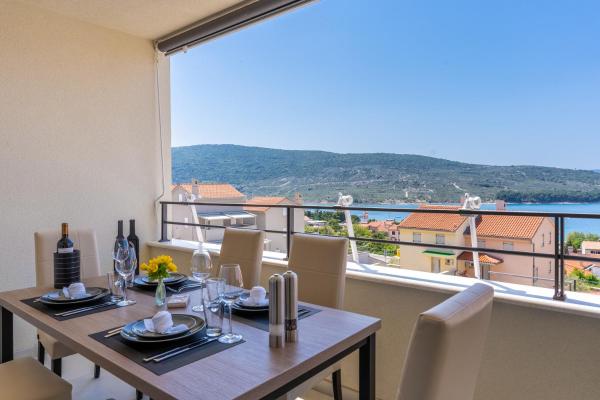 Dito - 4 Stars - Cres