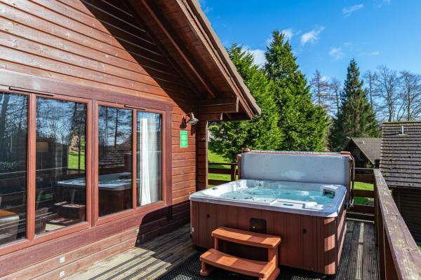 Lady Galloway 28 With Hot Tub - Newton Stewart