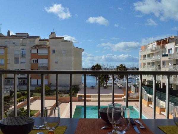 Cap D'agde: Appt 2 Pièces Cabine, 6 Couchages, Proche Plage, Loggia, Parking - Fr-1-249-127 - Agde
