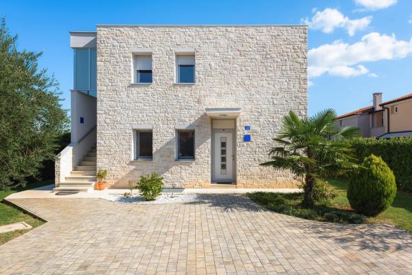 Mirjana House With Apartments - Croatia