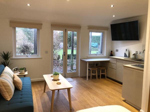 Garden Studio - Wallingford