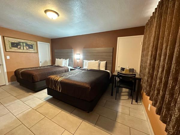 New Corral Motel - Victorville, CA