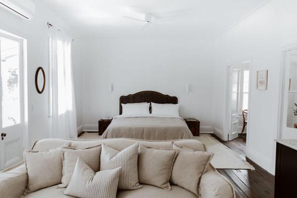 The Postman's Cottage - Hinterland Luxury - Montville