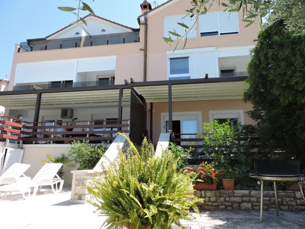 Apartman Iv ( 2 + 2 ) - Pula