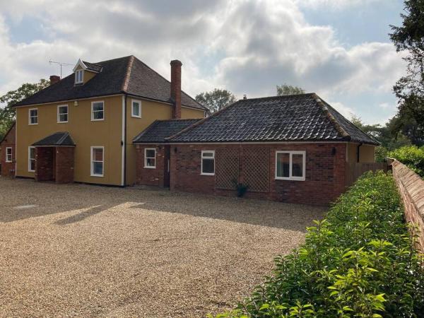 Beautifully Appointed & Cosy Self Contained Annexe - Norfolk