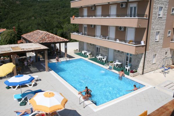 Apartments ĐUrašević - Montenegro