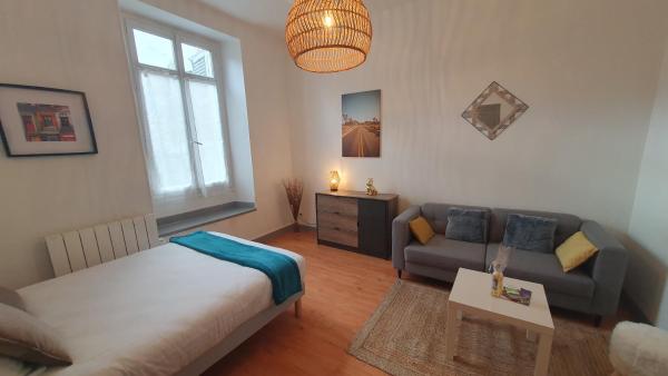 Bel Appartement En Centre-ville Avec Terrasse - Pau, Francia