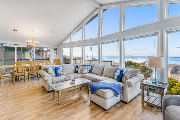 The Boat House Retreat - Lincoln City, OR