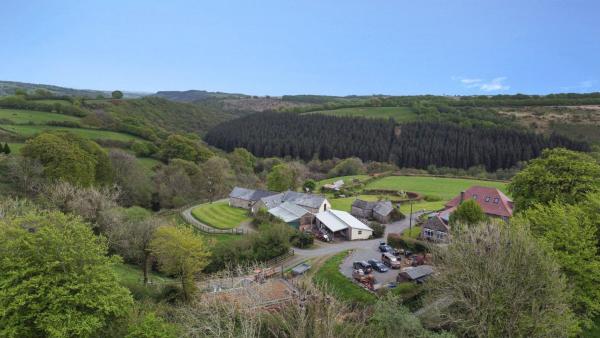 West Hollowcombe Farm Cottages - Full Site Booking - Exmoor