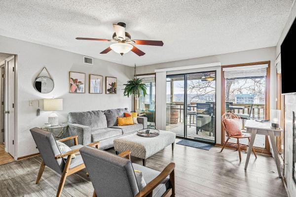 Full Moon Condo - United States