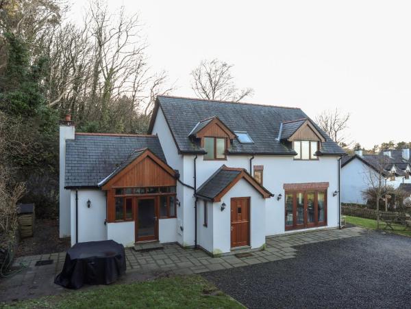 Isfryn - Benllech