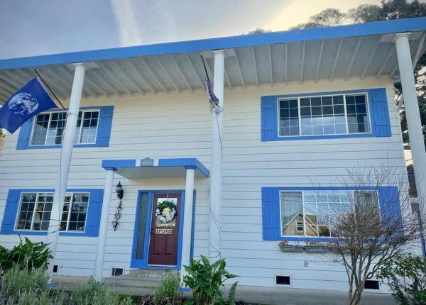 Charming 4b 2b Home In Exclusive Neighborhood Of Eureka - Eureka, CA