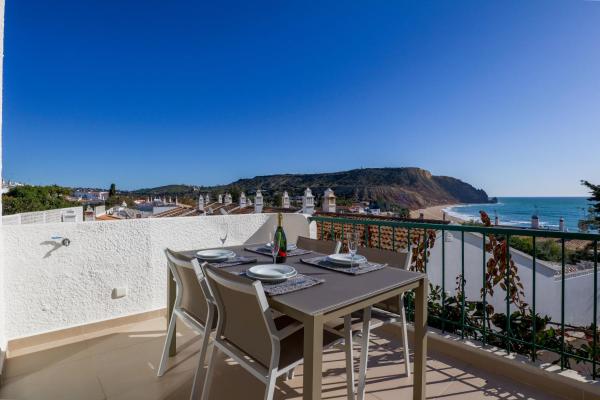 Casa Rujo - Waterside Village House - Praia da Luz