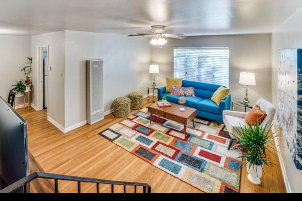 Blissful Stay In Alamo Heights - Alamo Heights, TX