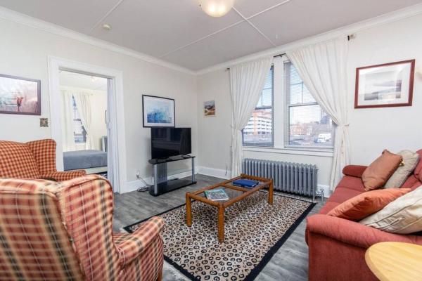 The Elizabeth Suite B2 Current Upgrades Underway Daily! - Hartford, CT