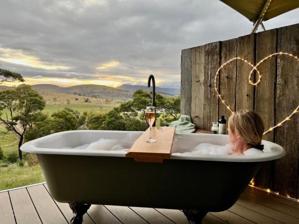 Aquila Eco Retreat - Tasmania