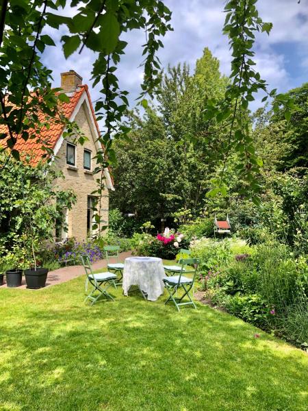 Theetuin En B & B 'De Theetuin' - Netherlands