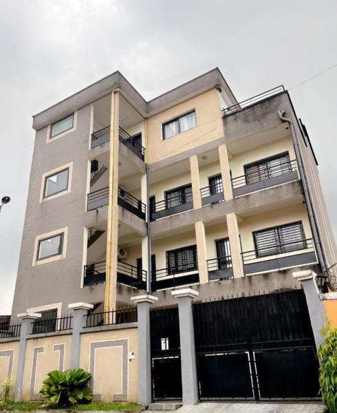 Residence Life House Makepe Bm - Douala