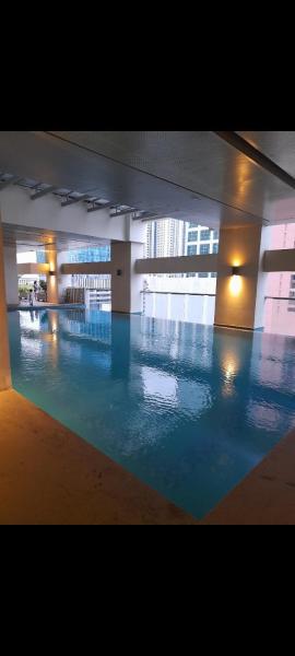 Victoria De Makati Two (2) Bedroom Up And Down Condo - Metro Manila