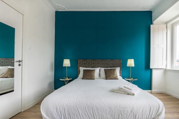 Individual Bright Room At City Centre - Montijo