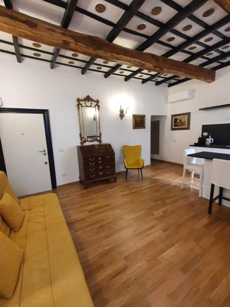 Charming Frattina - 2 Bathrooms New Apartment - Rome