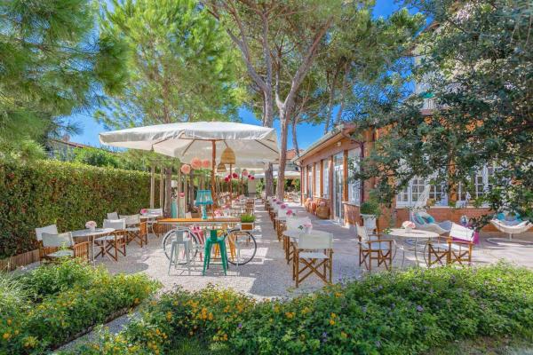 Hotel La Pineta Al Mare - Marina di Massa