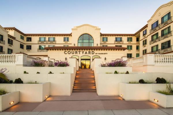 Courtyard By Marriott Santa Cruz - Santa Cruz, CA