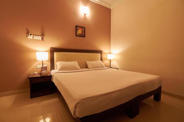 Friends & Family Room (Private Room @ Fort Abode) - Kochi
