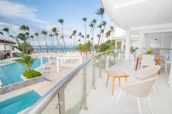 Destination Jelly / Playa Coral Condo - Punta Cana