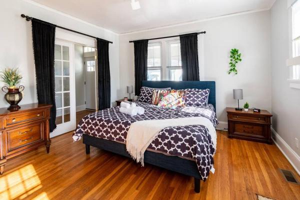 Globetrotters Suite In Historic Richmond With Patio - University of Richmond, Richmond