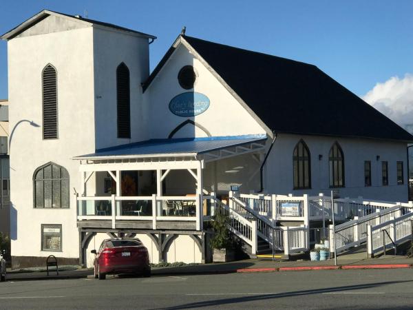 Char's Landing Hostel - Vancouver Island