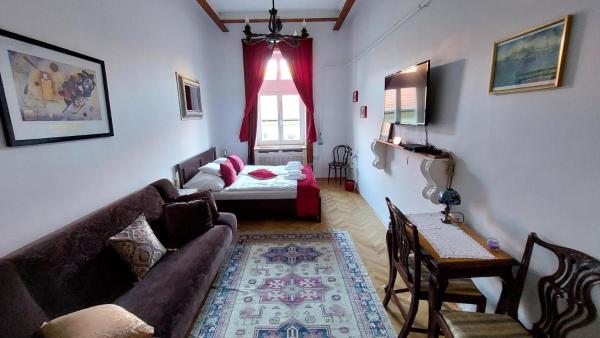 Classical Budapest Apartment In The Old Pest - Budapest