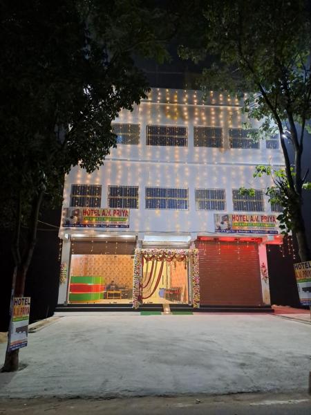 Hotel Av Priya Rajgir - Rajgir