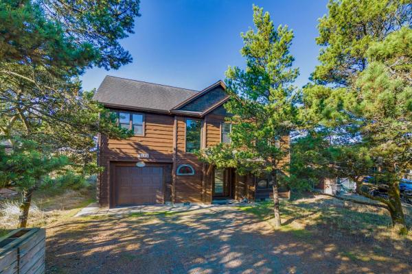 Swallows Nest - Pacific City, OR